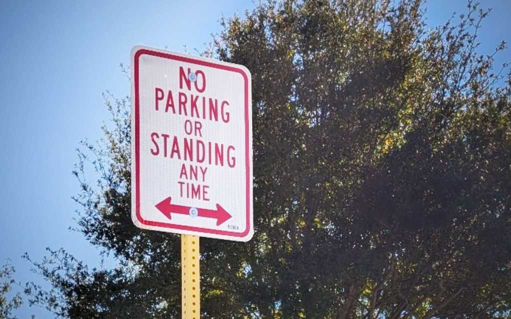 Important Update: New No Parking Signs Installed by Harris County ...